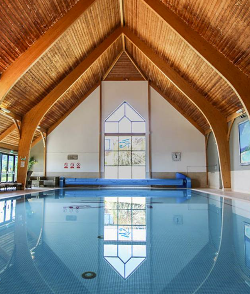 Luxurious Surrey Escape for Two – Includes Wine & Spa Access! – Max ...